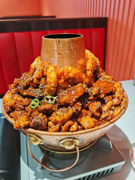 鸡火锅的做法_鸡火锅需要哪些配料-第3张图片-山城妙识 鸡火锅的做法_鸡火锅需要哪些配料-第3张图片-山城妙识