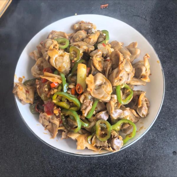 鸡胗炒辣椒怎么做_鸡胗炒辣椒用焯水吗-第3张图片-山城妙识 鸡胗炒辣椒怎么做_鸡胗炒辣椒用焯水吗-第3张图片-山城妙识