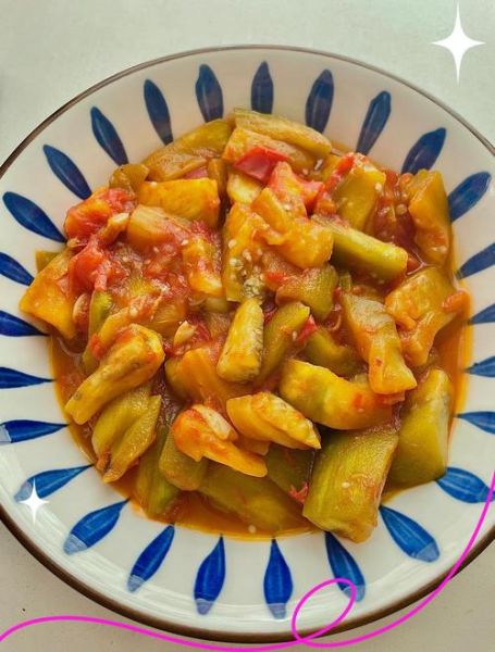 西红柿炒茄子怎么做_家常简单做法-第1张图片-山城妙识