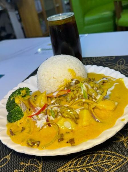 泰式咖喱牛肉饭怎么做_正宗做法步骤-第1张图片-山城妙识 泰式咖喱牛肉饭怎么做_正宗做法步骤-第1张图片-山城妙识