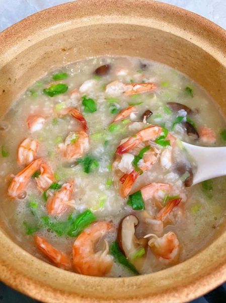 虾仁海鲜粥怎么做_虾仁海鲜粥需要焯水吗-第3张图片-山城妙识 虾仁海鲜粥怎么做_虾仁海鲜粥需要焯水吗-第3张图片-山城妙识