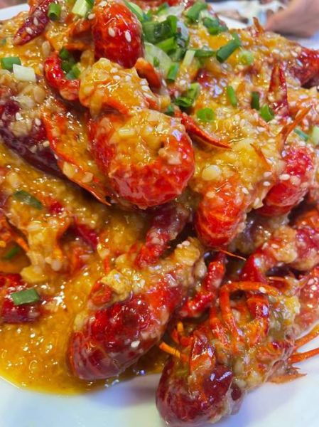 蒜香小龙虾怎么做_蒜香小龙虾配方-第2张图片-山城妙识 蒜香小龙虾怎么做_蒜香小龙虾配方-第2张图片-山城妙识