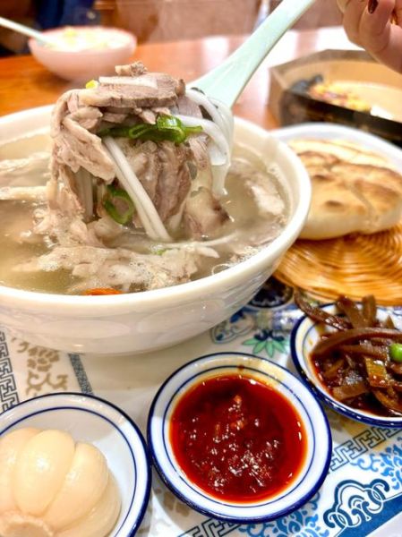 羊肉泡馍怎么做_羊肉泡馍正宗做法-第3张图片-山城妙识 羊肉泡馍怎么做_羊肉泡馍正宗做法-第3张图片-山城妙识