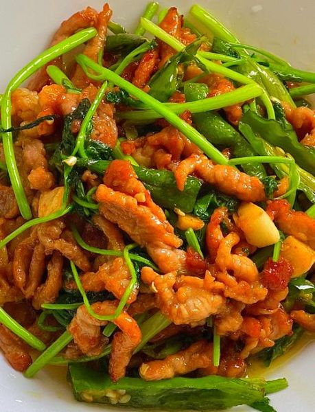 香菜炒什么好吃_香菜和什么一起炒最香-第1张图片-山城妙识 香菜炒什么好吃_香菜和什么一起炒最香-第1张图片-山城妙识