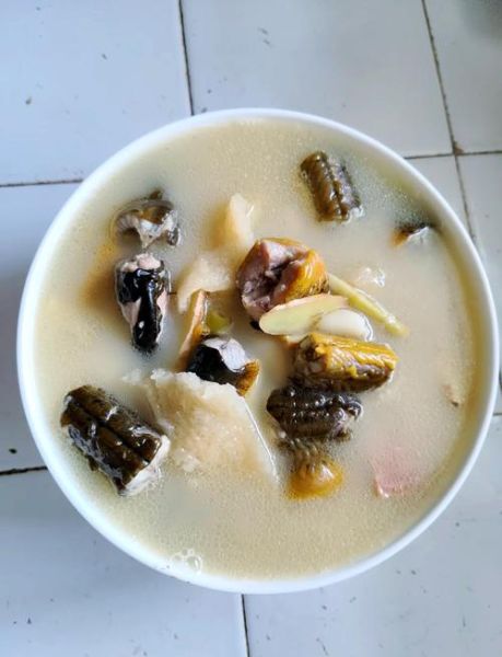 黄鳝汤的功效与作用_黄鳝汤适合什么人喝-第1张图片-山城妙识