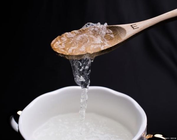 炖燕窝怎么炖_燕窝炖多久最好-第2张图片-山城妙识 炖燕窝怎么炖_燕窝炖多久最好-第2张图片-山城妙识