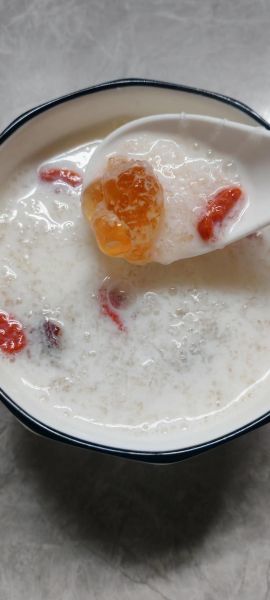 雪燕的正确炖法_雪燕怎么吃最好-第1张图片-山城妙识 雪燕的正确炖法_雪燕怎么吃最好-第1张图片-山城妙识