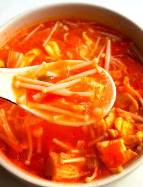 金针菇可以煲汤吗_金针菇煲汤的做法-第1张图片-山城妙识 金针菇可以煲汤吗_金针菇煲汤的做法-第1张图片-山城妙识