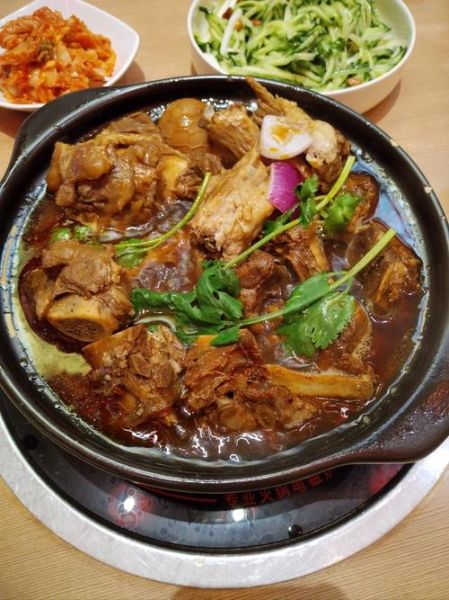 羊蝎子火锅图片大全_正宗做法图解-第1张图片-山城妙识 羊蝎子火锅图片大全_正宗做法图解-第1张图片-山城妙识