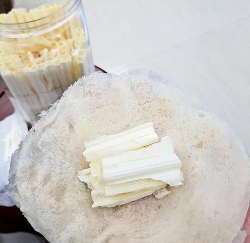 糖葱薄饼怎么包_糖葱薄饼包法技巧-第1张图片-山城妙识 糖葱薄饼怎么包_糖葱薄饼包法技巧-第1张图片-山城妙识