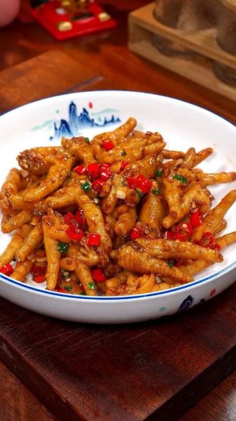鸡爪红烧什么菜好吃_鸡爪和什么一起红烧更香-第3张图片-山城妙识