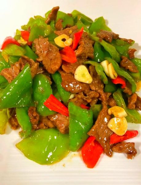 辣椒炒牛肉怎么做_辣椒炒牛肉用什么牛肉-第1张图片-山城妙识