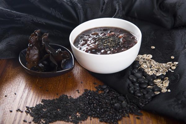 黑豆补肾还是伤肾_中医黑豆对肾的影响-第3张图片-山城妙识 黑豆补肾还是伤肾_中医黑豆对肾的影响-第3张图片-山城妙识