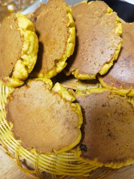 铁锅炖鱼贴饼子怎么做_贴饼子用什么面-第2张图片-山城妙识 铁锅炖鱼贴饼子怎么做_贴饼子用什么面-第2张图片-山城妙识