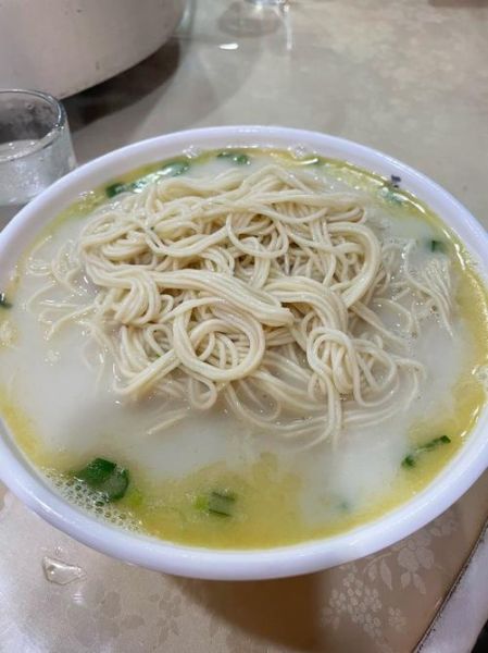 鱼汤面_鱼汤怎么熬才白-第2张图片-山城妙识