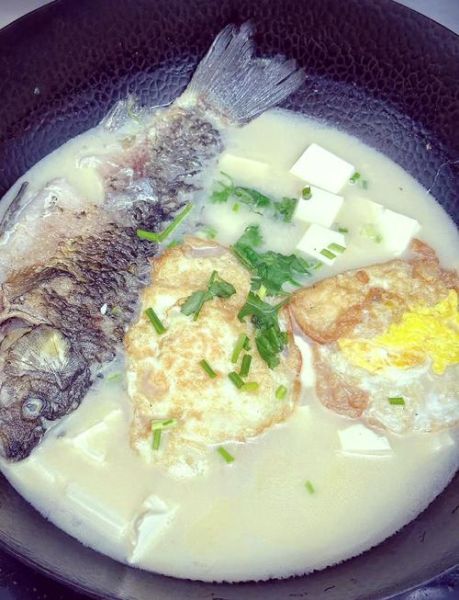 鱼汤怎么做不腥_鱼汤怎么炖奶白-第1张图片-山城妙识