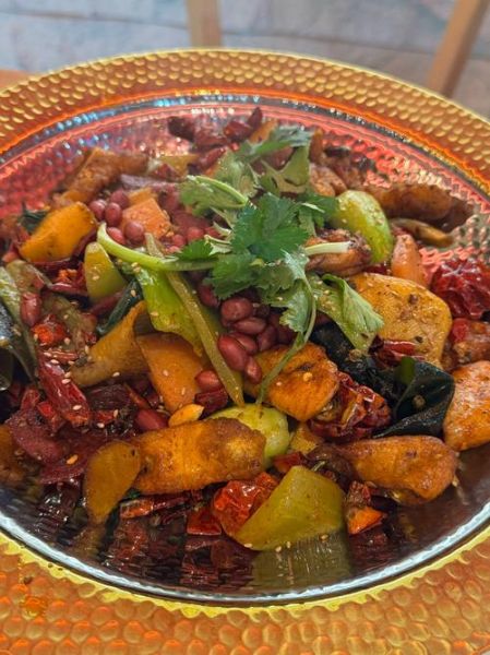 麻辣香锅直播平台怎么玩_麻辣香锅直播平台靠谱吗-第1张图片-山城妙识 麻辣香锅直播平台怎么玩_麻辣香锅直播平台靠谱吗-第1张图片-山城妙识