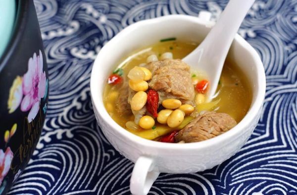 黄豆排骨汤的功效_孕妇可以喝吗-第3张图片-山城妙识 黄豆排骨汤的功效_孕妇可以喝吗-第3张图片-山城妙识