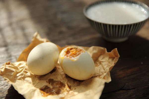 鸭蛋降血压是真的吗_吃鸭蛋能降血压吗-第3张图片-山城妙识 鸭蛋降血压是真的吗_吃鸭蛋能降血压吗-第3张图片-山城妙识