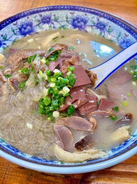 鸭血汤的做法窍门_鸭血汤怎么煮不腥-第2张图片-山城妙识 鸭血汤的做法窍门_鸭血汤怎么煮不腥-第2张图片-山城妙识