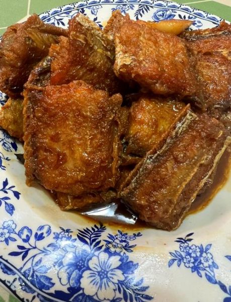 红烧带鱼怎么做好吃_红烧带鱼做法大全-第1张图片-山城妙识 红烧带鱼怎么做好吃_红烧带鱼做法大全-第1张图片-山城妙识