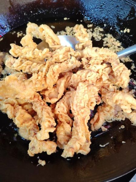 软炸肉家常做法_软炸肉怎么做才外酥里嫩-第1张图片-山城妙识
