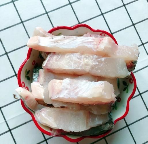 家庭版熏鱼怎么做_熏鱼用什么鱼最好-第3张图片-山城妙识 家庭版熏鱼怎么做_熏鱼用什么鱼最好-第3张图片-山城妙识