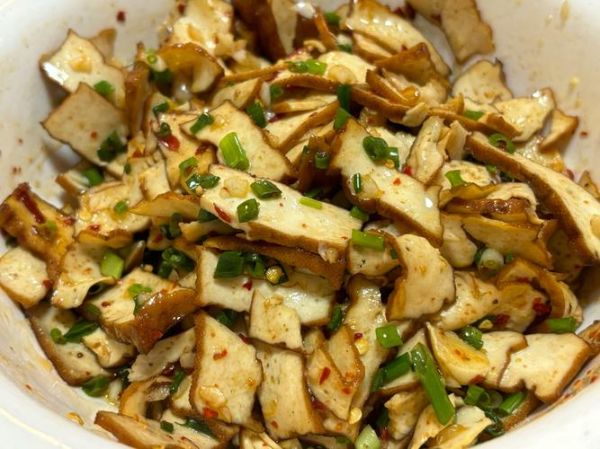 豆腐干炒什么好吃_家常搭配推荐-第1张图片-山城妙识 豆腐干炒什么好吃_家常搭配推荐-第1张图片-山城妙识