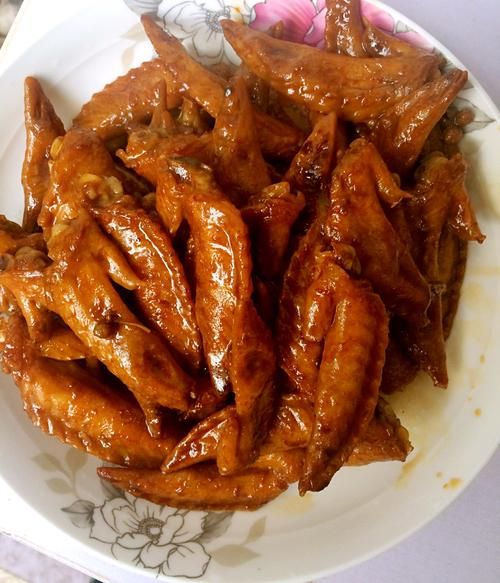 红烧鸡翅尖怎么做好吃_红烧鸡翅尖的家常做法-第2张图片-山城妙识 红烧鸡翅尖怎么做好吃_红烧鸡翅尖的家常做法-第2张图片-山城妙识