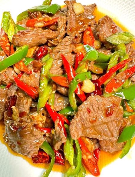 牛肉片怎么炒才嫩_炒牛肉片又嫩又好吃的秘诀-第1张图片-山城妙识