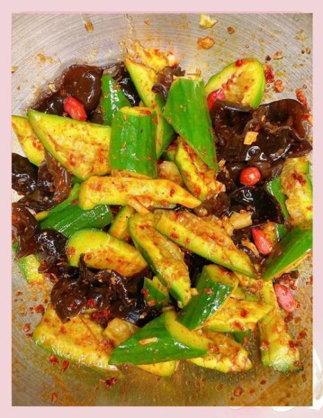 黄瓜拌银耳怎么做_黄瓜拌银耳需要焯水吗-第2张图片-山城妙识 黄瓜拌银耳怎么做_黄瓜拌银耳需要焯水吗-第2张图片-山城妙识