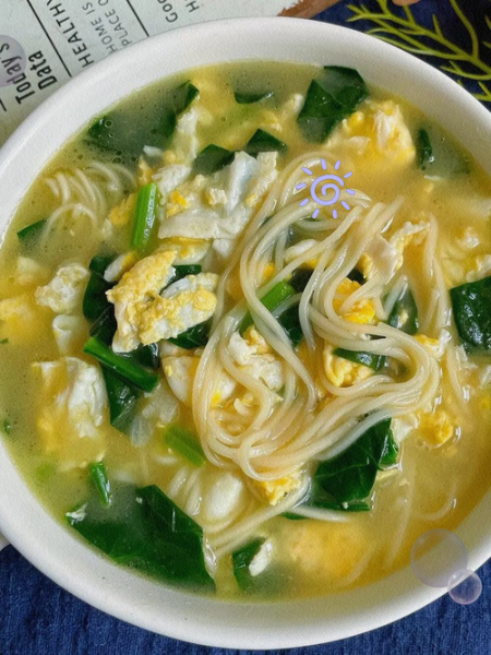 菠菜鸡蛋汤面条怎么做好吃_菠菜鸡蛋汤面条做法窍门-第1张图片-山城妙识 菠菜鸡蛋汤面条怎么做好吃_菠菜鸡蛋汤面条做法窍门-第1张图片-山城妙识