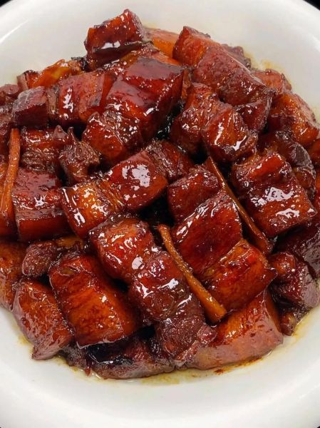 红烧肉怎么做才软糯入味_红烧肉用什么肉最好-第1张图片-山城妙识
