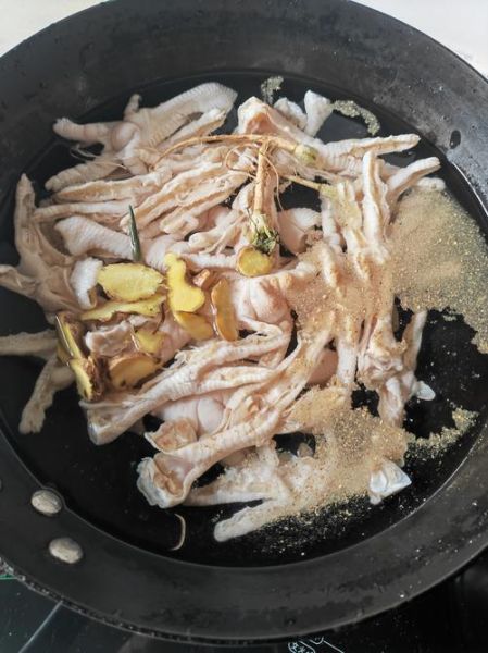 香茅鸡爪怎么做_香茅鸡爪好吃吗-第3张图片-山城妙识 香茅鸡爪怎么做_香茅鸡爪好吃吗-第3张图片-山城妙识