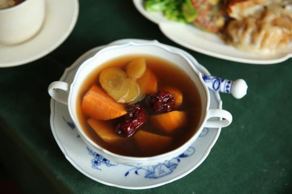 红薯汤的做法_红薯汤怎么做好喝-第2张图片-山城妙识