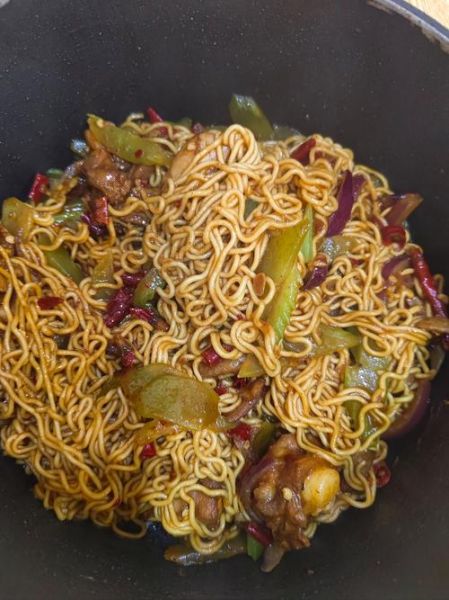 黄鼠狼鸡公煲加盟骗局_如何识别真假品牌-第3张图片-山城妙识 黄鼠狼鸡公煲加盟骗局_如何识别真假品牌-第3张图片-山城妙识