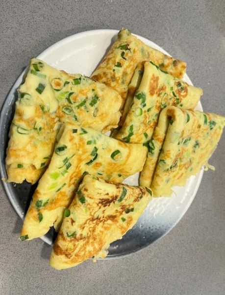 葱花鸡蛋饼怎么做才松软_葱花鸡蛋饼怎么做好吃-第1张图片-山城妙识 葱花鸡蛋饼怎么做才松软_葱花鸡蛋饼怎么做好吃-第1张图片-山城妙识