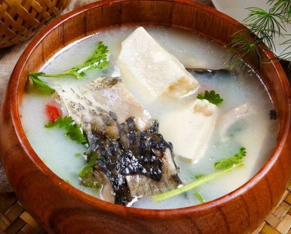 炖鱼汤怎么炖好喝不腥_鱼汤去腥技巧-第3张图片-山城妙识 炖鱼汤怎么炖好喝不腥_鱼汤去腥技巧-第3张图片-山城妙识