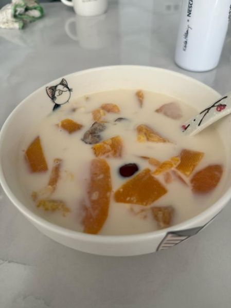 木瓜炖牛奶多久吃一次_多久喝一次最好-第1张图片-山城妙识 木瓜炖牛奶多久吃一次_多久喝一次最好-第1张图片-山城妙识