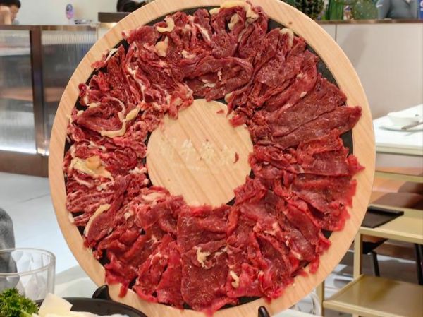 新鲜牛肉火锅怎么做好吃_牛肉火锅汤底怎么做-第2张图片-山城妙识 新鲜牛肉火锅怎么做好吃_牛肉火锅汤底怎么做-第2张图片-山城妙识