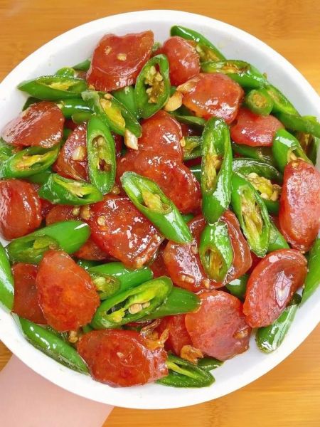 腊肠怎么炒好吃_家常腊肠做法-第3张图片-山城妙识