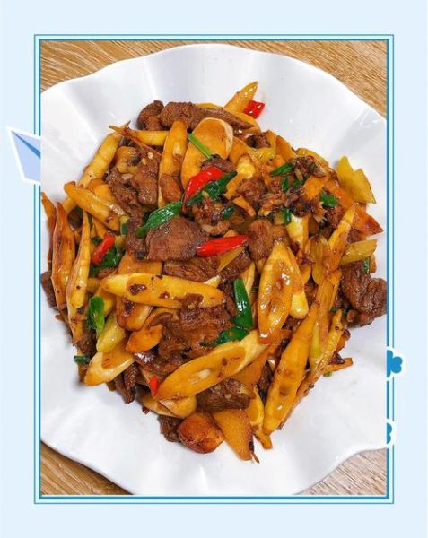 鲜竹笋烧肉怎么做_竹笋烧肉的家常做法-第3张图片-山城妙识