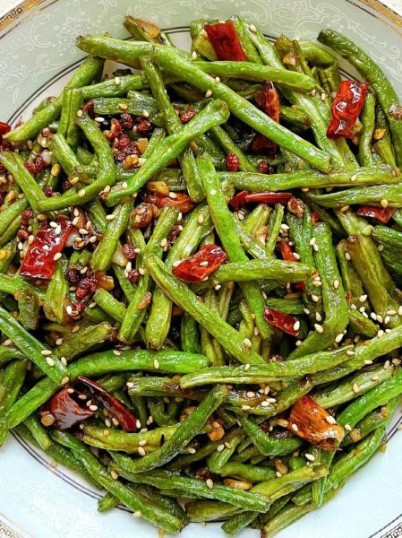 青豆角怎么炒好吃_青豆角炒多久才脆嫩-第2张图片-山城妙识 青豆角怎么炒好吃_青豆角炒多久才脆嫩-第2张图片-山城妙识