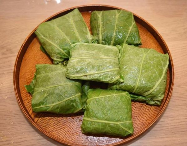 荷叶糯米鸡怎么做_荷叶糯米鸡要蒸多久-第1张图片-山城妙识