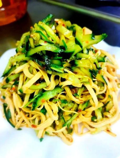 黄瓜丝拌凉菜怎么做_黄瓜丝拌凉菜的做法大全-第1张图片-山城妙识 黄瓜丝拌凉菜怎么做_黄瓜丝拌凉菜的做法大全-第1张图片-山城妙识