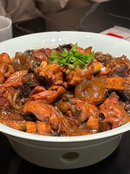 鸡炖蘑菇汤怎么煮_鸡炖蘑菇汤的家常做法-第1张图片-山城妙识 鸡炖蘑菇汤怎么煮_鸡炖蘑菇汤的家常做法-第1张图片-山城妙识