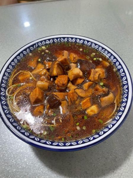 香菇面条怎么做好吃_香菇面条的家常做法-第1张图片-山城妙识