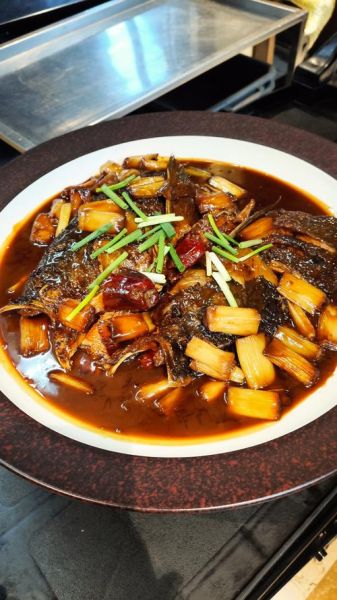 鱼头泡饼配菜有哪些_鱼头泡饼里加什么菜最好吃-第2张图片-山城妙识 鱼头泡饼配菜有哪些_鱼头泡饼里加什么菜最好吃-第2张图片-山城妙识