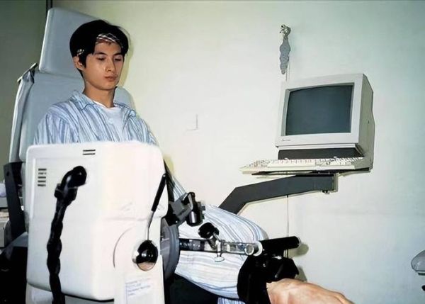 黄豆豆伟大征程_如何评价黄豆豆的艺术成就-第2张图片-山城妙识 黄豆豆伟大征程_如何评价黄豆豆的艺术成就-第2张图片-山城妙识