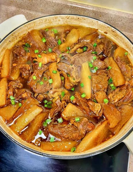 萝卜牛腩煲怎么做_萝卜牛腩煲需要炖多久-第2张图片-山城妙识 萝卜牛腩煲怎么做_萝卜牛腩煲需要炖多久-第2张图片-山城妙识